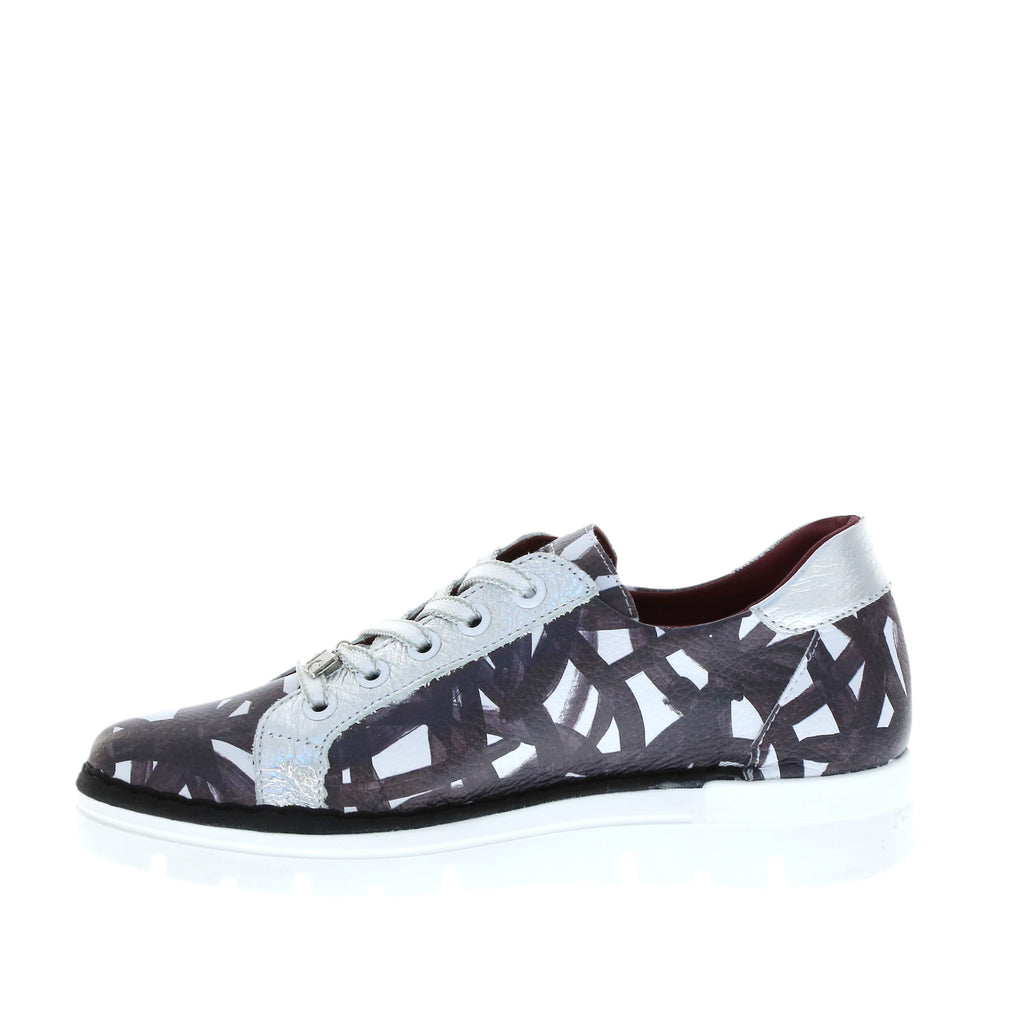 Jose Saenz '2001' / Negro-Blanco/Plata – Bob's Shoe Store