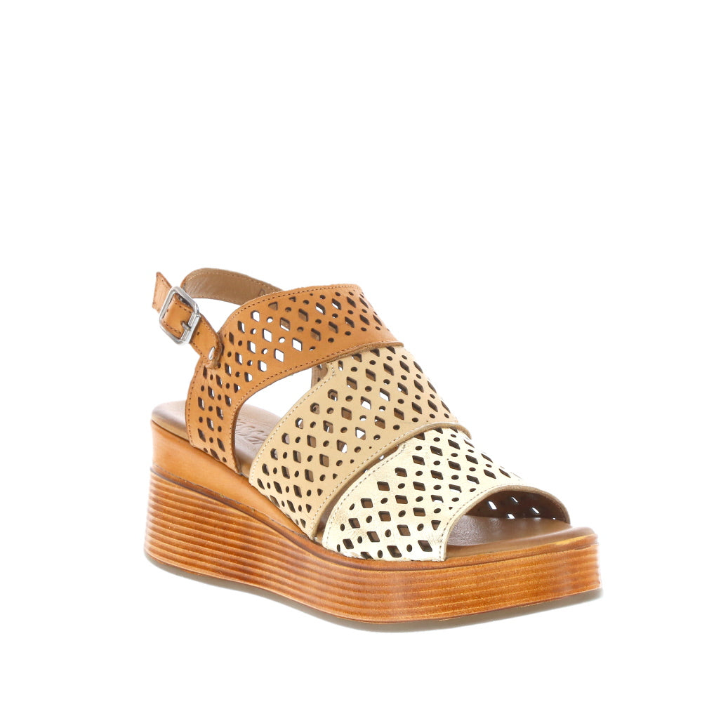 Rilassare 'Demi' / Coconut/ Straw /Gold – Bob's Shoe Store